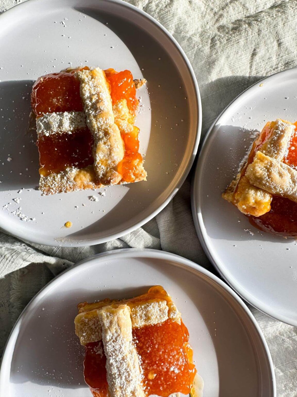 Greek Apricot Tart Recipe (Pasta Flora) - ririsgreekeats.com