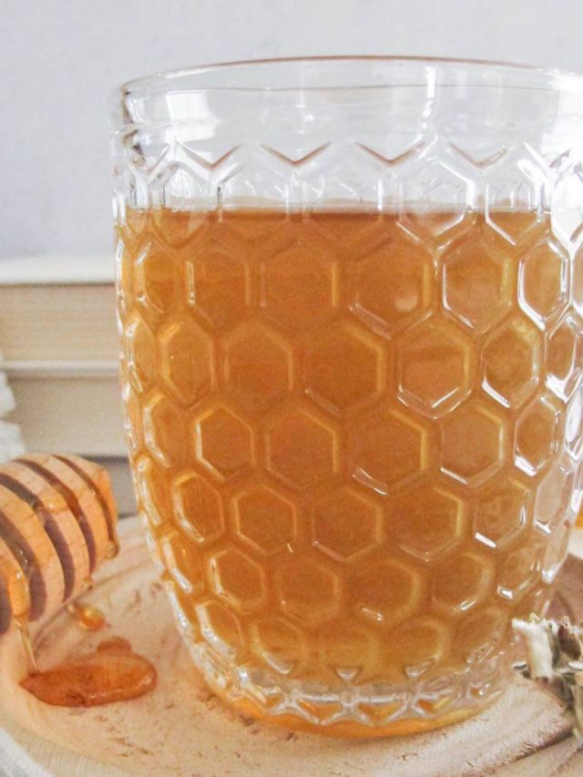 Surprising Benefits of Greek Mountain Tea - ririsgreekeats.com