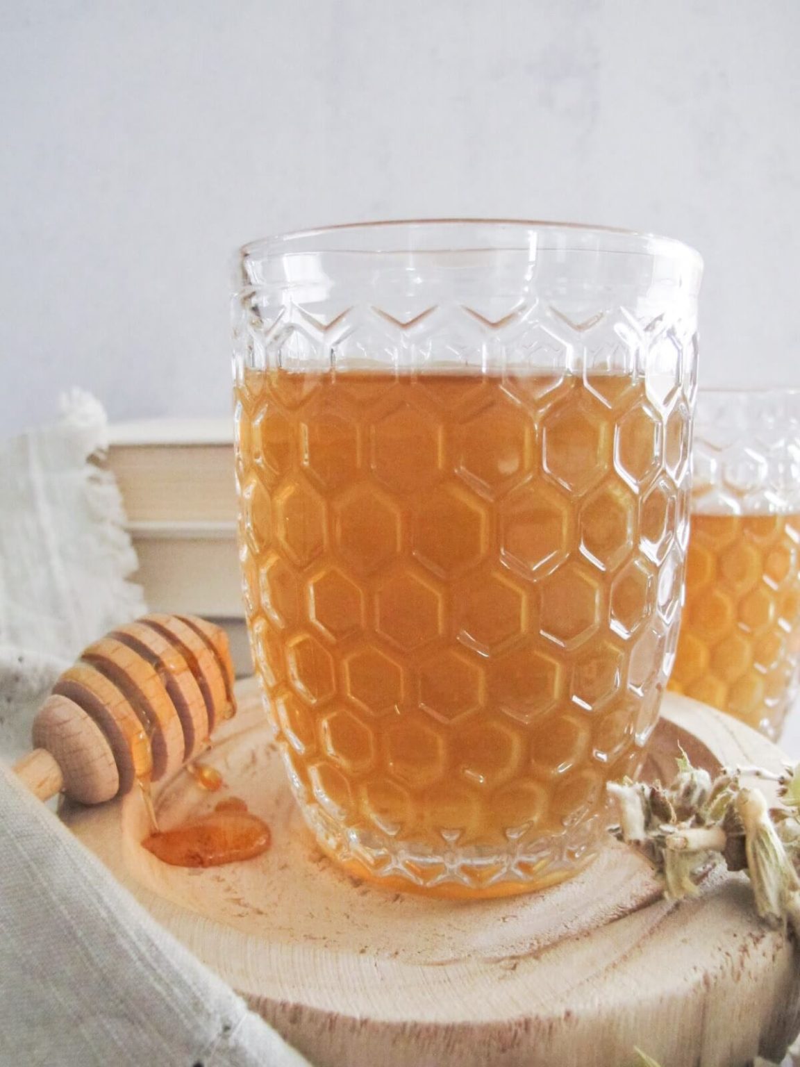 Surprising Benefits of Greek Mountain Tea - ririsgreekeats.com