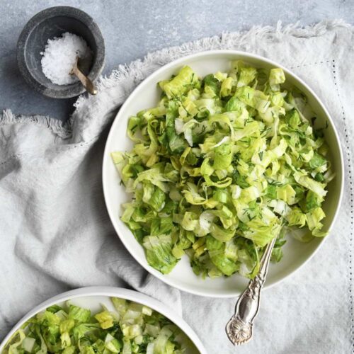 Quick Greek Marouli Salad Recipe - ririsgreekeats.com